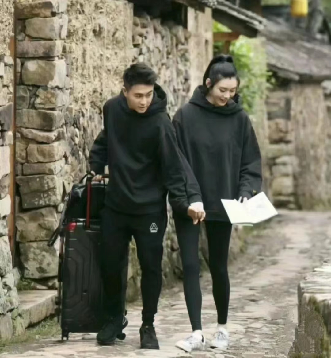 嫁给恋爱脑霸总是怎样的体验？ -6parkbbs.com