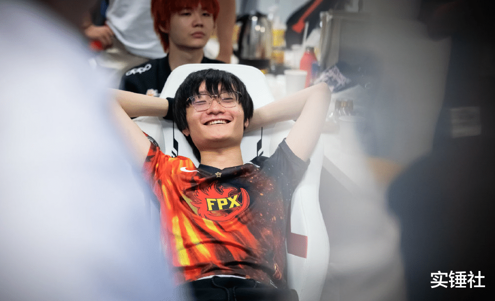 fpx战队|“老板连夜刷管哥上榜1”Doinb零封LNG当面跳舞嘲讽，FPX终结管神7杀_lng|金泰相|lpl_「易坊」